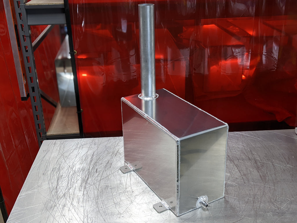 RSM Rectangular Trunk Mounted Vent Tank – Rock Solid Motorsports