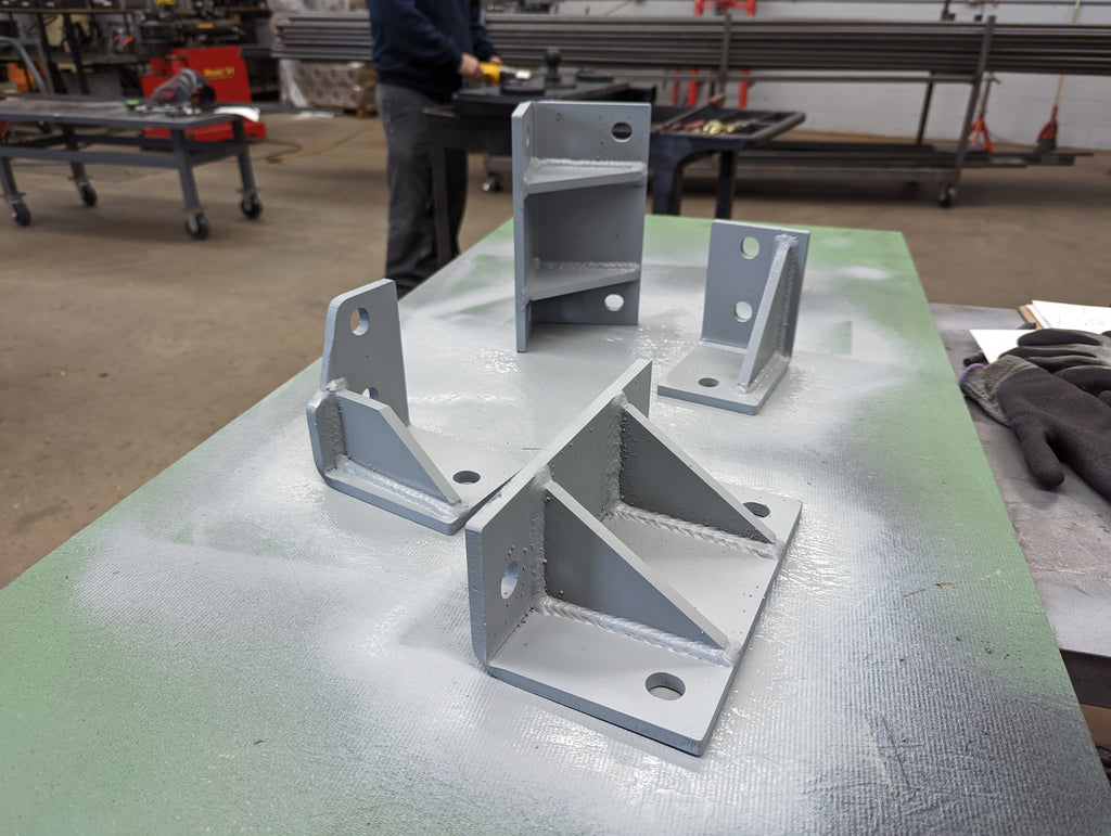 Chevy Kodiak/GMC Topkick Gooseneck Brackets – Rock Solid Motorsports